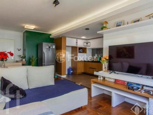 Apartamento, 2 dormitórios, 66 m², em Auxiliadora