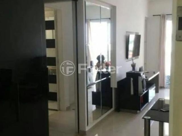 Apartamento, 2 dormitórios, 66 m², em Santana