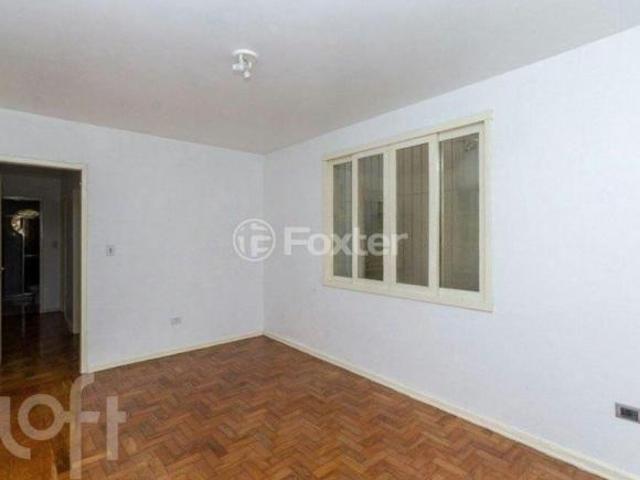 Apartamento, 2 dormitórios, 66 m², em Passo da Areia