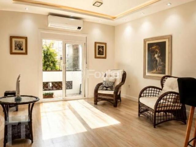 Apartamento, 2 dormitórios, 66.14 m², em Santa Cecília