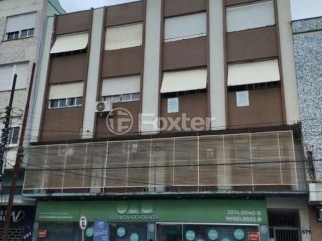 Apartamento, 2 dormitórios, 66.21 m², em Passo da Areia