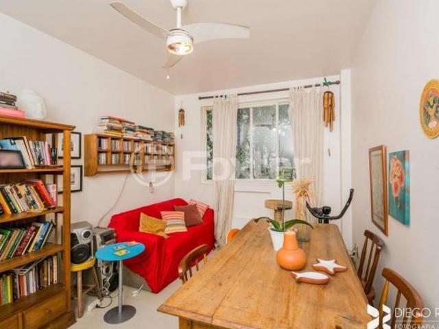 Apartamento, 2 dormitórios, 66.7 m², em Boa Vista