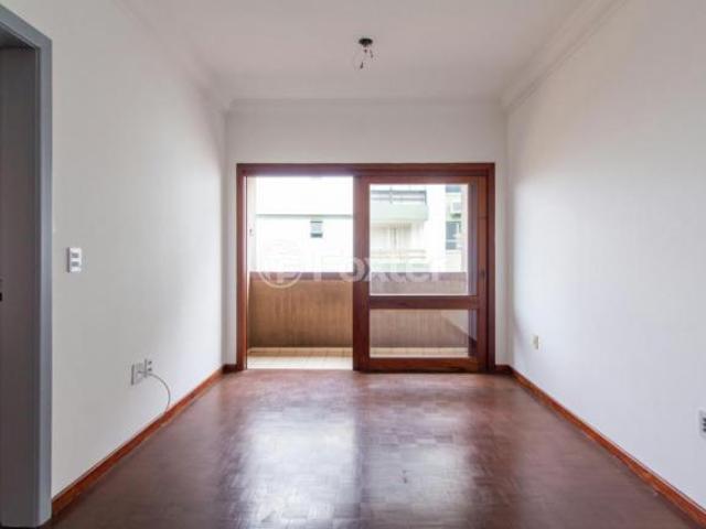 Apartamento, 2 dormitórios, 67 m², em Independência