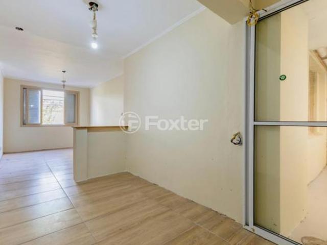 Apartamento, 2 dormitórios, 67 m², em Partenon