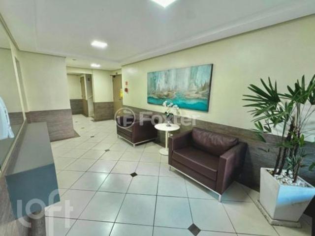 Apartamento, 2 dormitórios, 67 m², em Passo da Areia