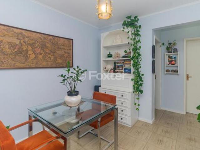 Apartamento, 2 dormitórios, 67.02 m², em Cristal
