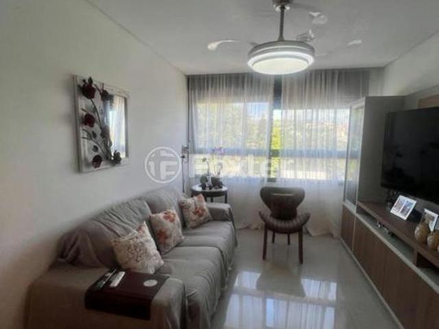 Apartamento, 2 dormitórios, 67.13 m², em Cristal