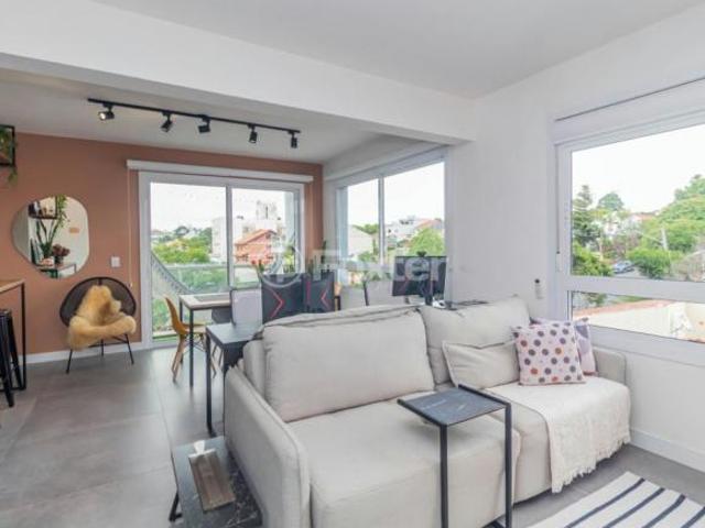 Apartamento, 2 dormitórios, 67.34 m², em Vila Ipiranga