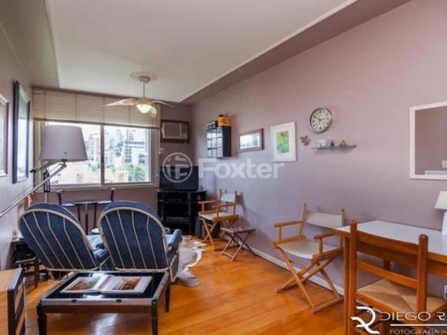 Apartamento, 2 dormitórios, 67.32 m², em Petrópolis
