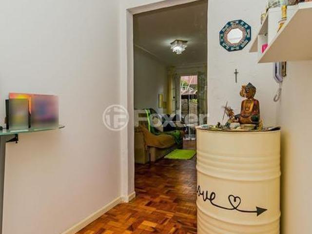 Apartamento, 2 dormitórios, 67.43 m², em São João