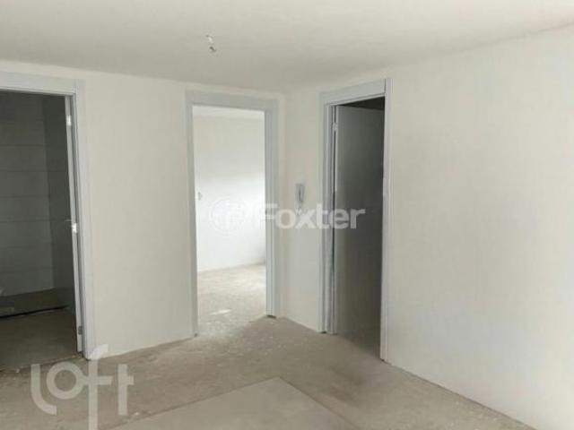 Apartamento, 2 dormitórios, 67.56 m², em Primavera