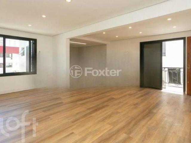 Apartamento, 2 dormitórios, 67.66 m², em Auxiliadora