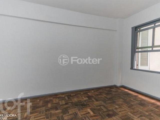 Apartamento, 2 dormitórios, 68 m², em Centro Histórico