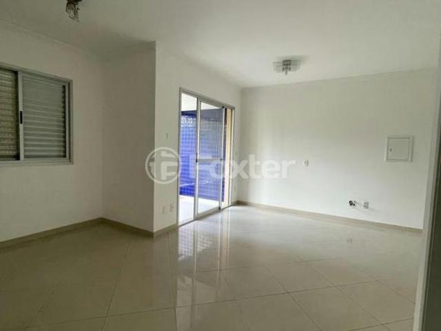 Apartamento, 2 dormitórios, 68 m², em Aclimação