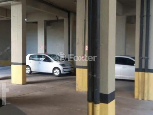 Apartamento, 2 dormitórios, 68 m², em Petrópolis