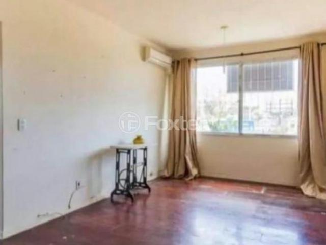 Apartamento, 2 dormitórios, 68 m², em Teresópolis