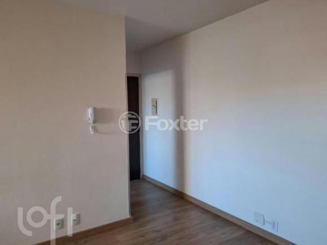 Apartamento, 2 dormitórios, 68 m², em Teresópolis