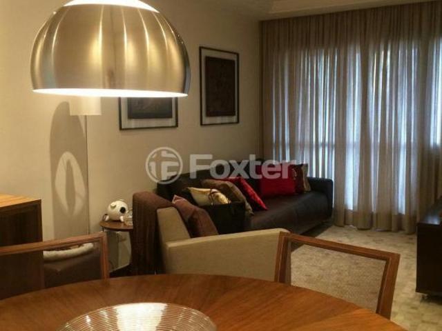 Apartamento, 2 dormitórios, 68 m², em Vila Gumercindo