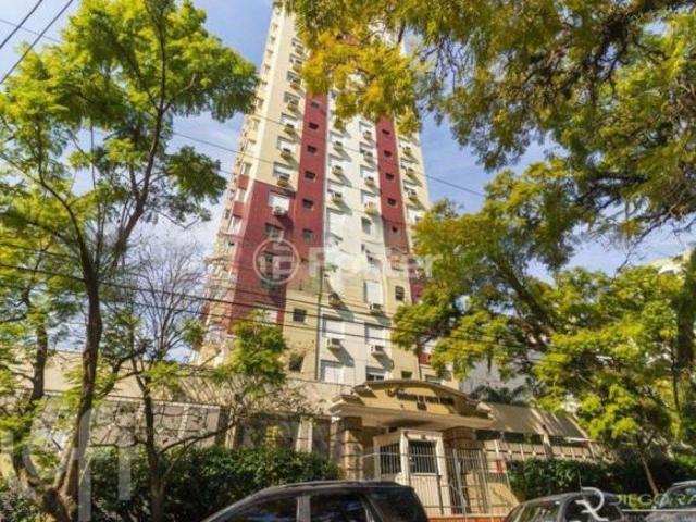 Apartamento, 2 dormitórios, 68.23 m², em Floresta