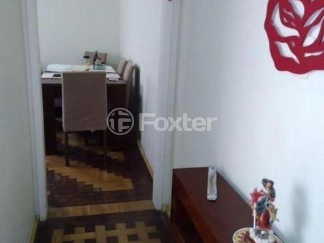 Apartamento, 2 dormitórios, 68.45 m², em Menino Deus