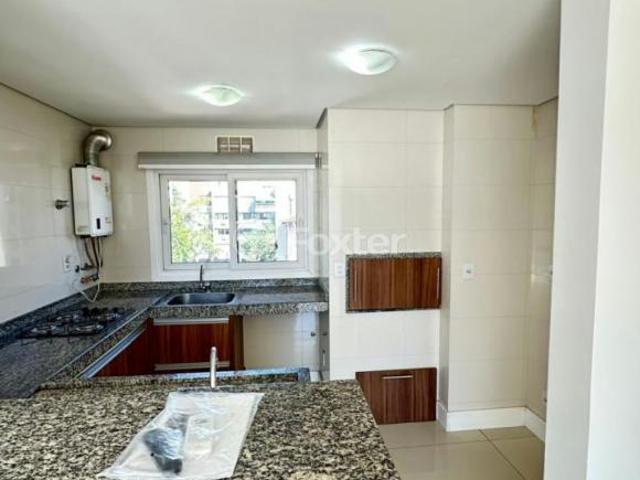 Apartamento, 2 dormitórios, 68.55 m², em Auxiliadora