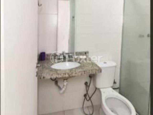 Apartamento, 2 dormitórios, 68.57 m², em Centro