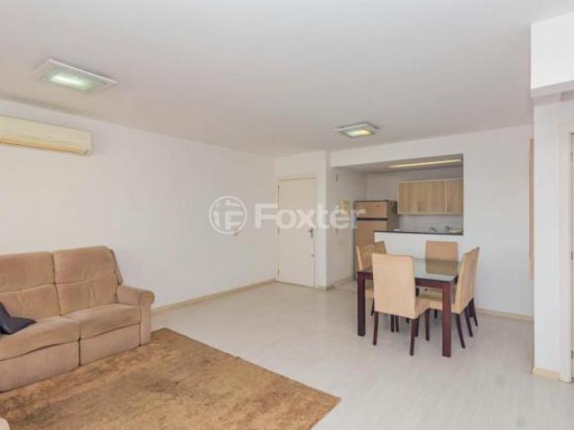 Apartamento, 2 dormitórios, 68.69 m², em Vila Ipiranga