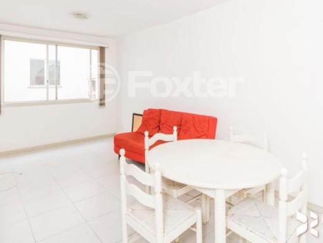 Apartamento, 2 dormitórios, 68.61 m², em Auxiliadora