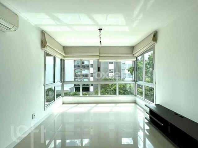 Apartamento, 2 dormitórios, 68.61 m², em Tristeza