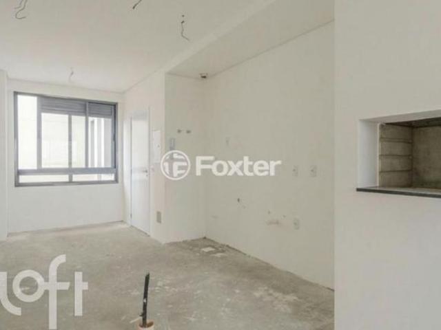 Apartamento, 2 dormitórios, 68.94 m², em Cristal