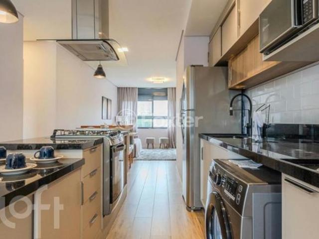Apartamento, 2 dormitórios, 68.94 m², em Cristal