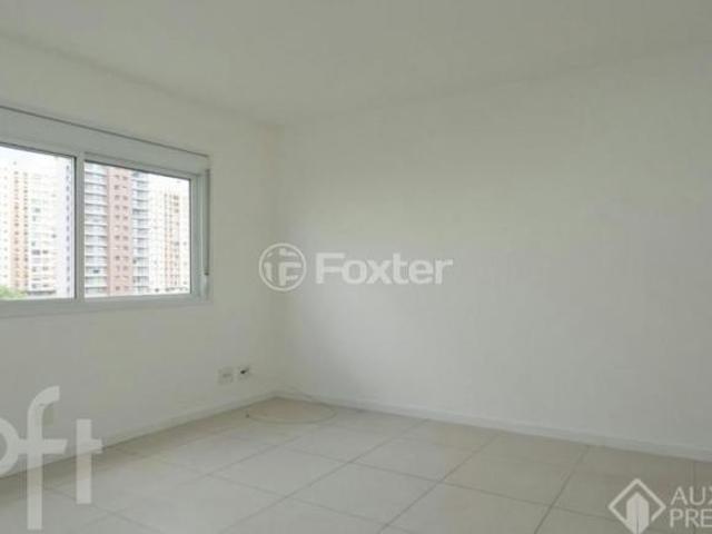 Apartamento, 2 dormitórios, 68.93 m², em Passo da Areia