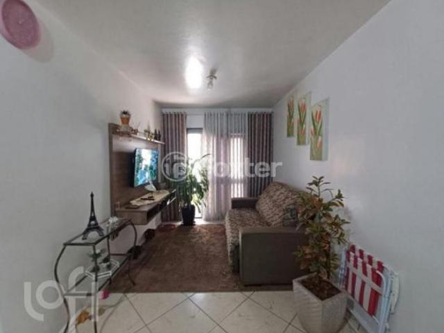 Apartamento, 2 dormitórios, 69 m², em Centro