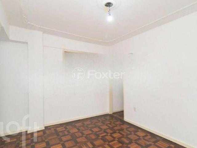 Apartamento, 2 dormitórios, 69 m², em Floresta
