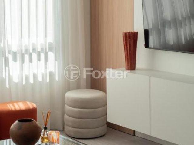 Apartamento, 2 dormitórios, 69 m², em Moinhos de Vento