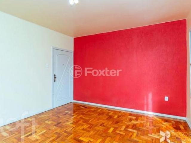 Apartamento, 2 dormitórios, 69 m², em Santana