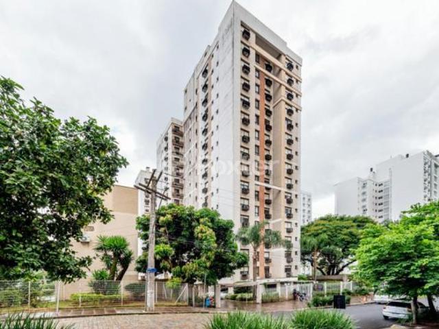 Apartamento, 2 dormitórios, 69 m², em Passo da Areia