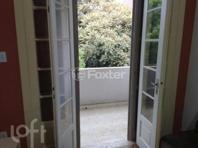 Apartamento, 2 dormitórios, 69.11 m², em Petrópolis