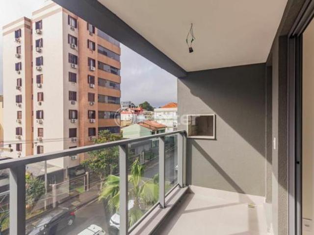 Apartamento, 2 dormitórios, 69.23 m², em Passo da Areia