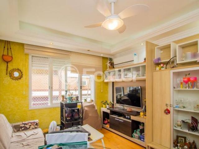 Apartamento, 2 dormitórios, 69.42 m², em Camaquã