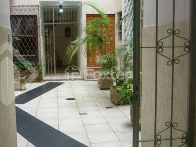 Apartamento, 2 dormitórios, 69.4 m², em Praia de Belas