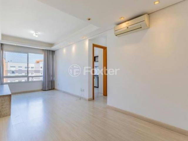 Apartamento, 2 dormitórios, 69.67 m², em Centro Histórico