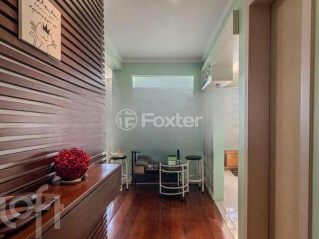 Apartamento, 2 dormitórios, 69.69 m², em Floresta