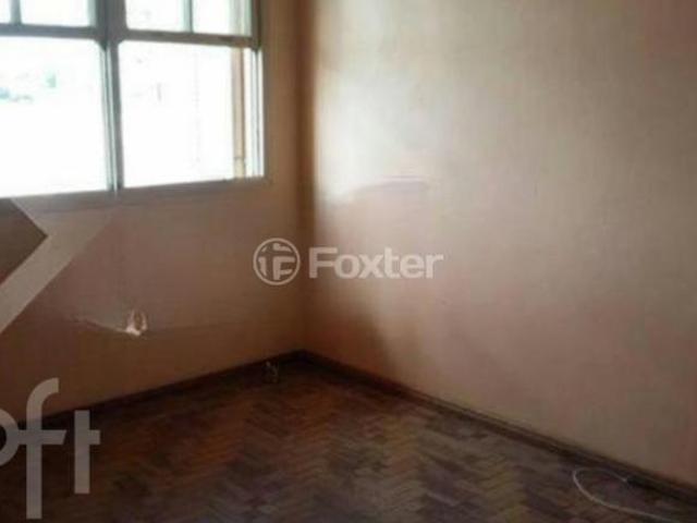 Apartamento, 2 dormitórios, 60 m², em Morro Santana