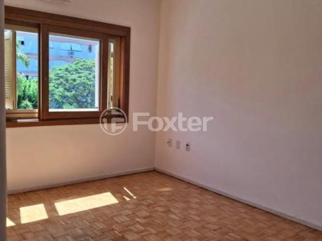 Apartamento, 2 dormitórios, 60 m², em Menino Deus