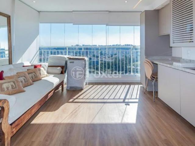 Apartamento, 2 dormitórios, 60 m², em Santo Amaro