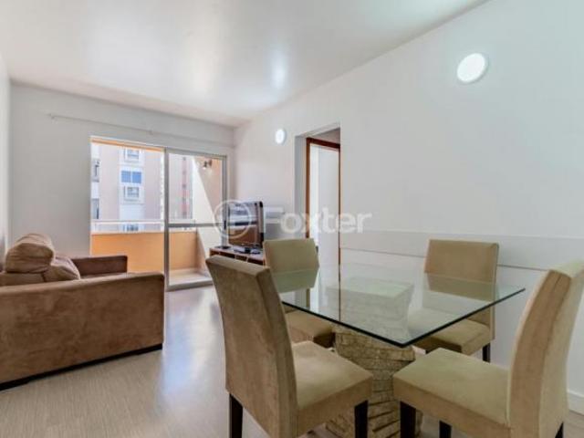 Apartamento, 2 dormitórios, 60 m², em Partenon