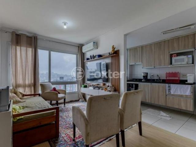 Apartamento, 2 dormitórios, 60 m², em Partenon