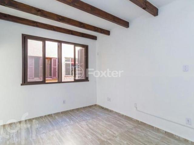 Apartamento, 2 dormitórios, 60 m², em Petrópolis