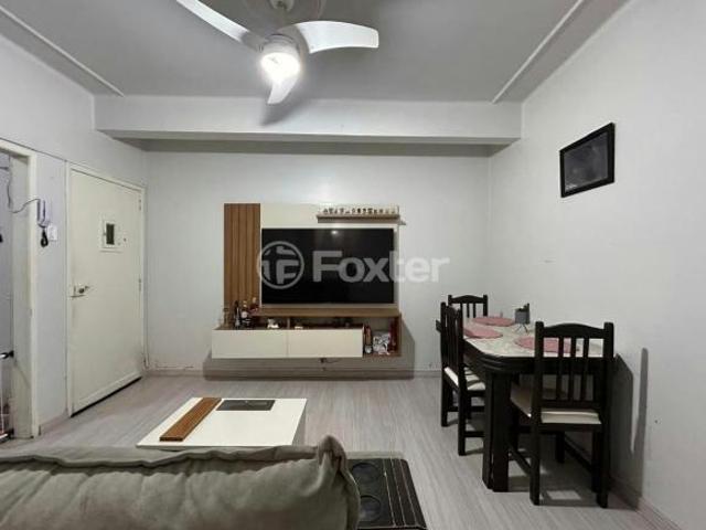 Apartamento, 2 dormitórios, 60 m², em Petrópolis